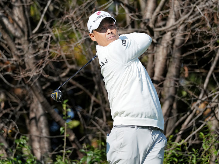 김재호, 연장 끝에 KPGA 렉서스 마스터스 우승…43세에 투어 첫 승 :: 공감언론 뉴시스